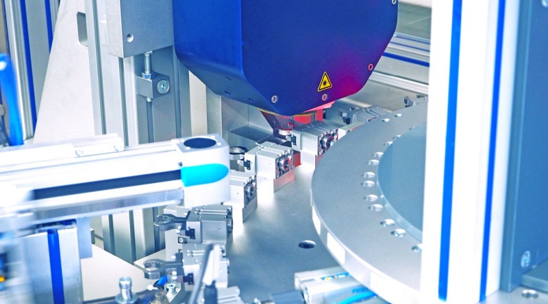 In-Line Production Inspection Using Digital Holography - 3DVINA